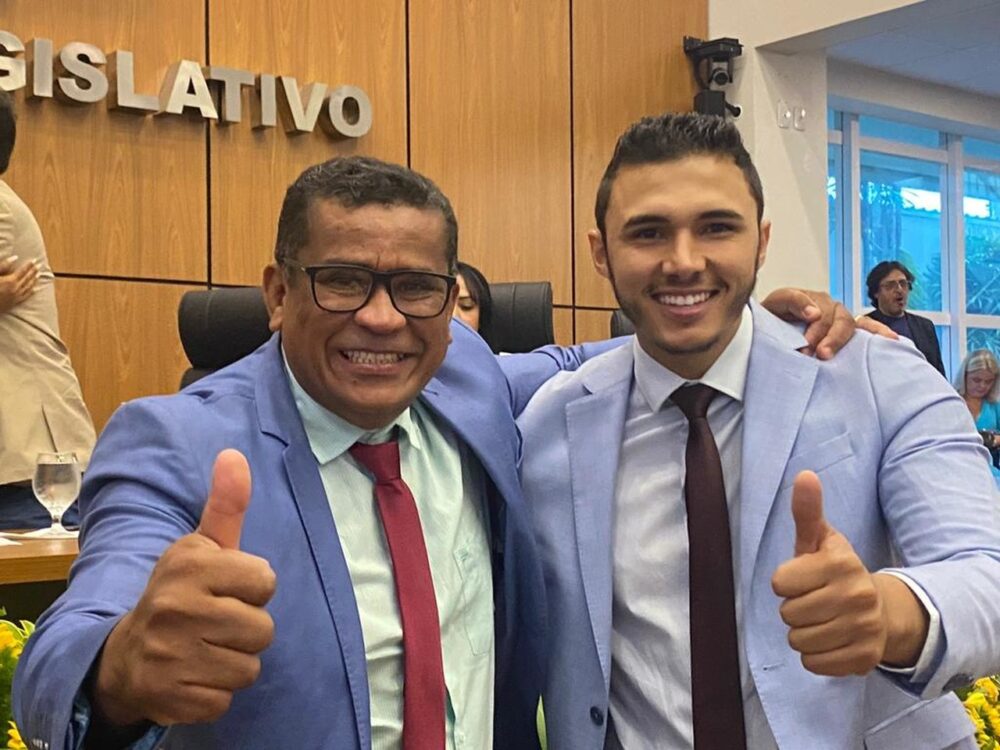 Vereador Sargento Júnior Brasão parabeniza a nova mesa diretora da ...
