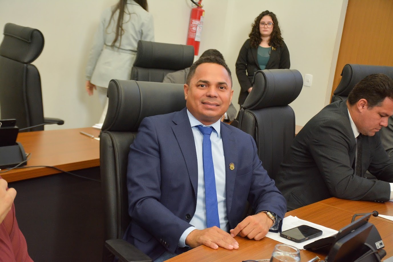 Vereador Josmundo solicita instalação de contêineres de lixo no Aureny ...